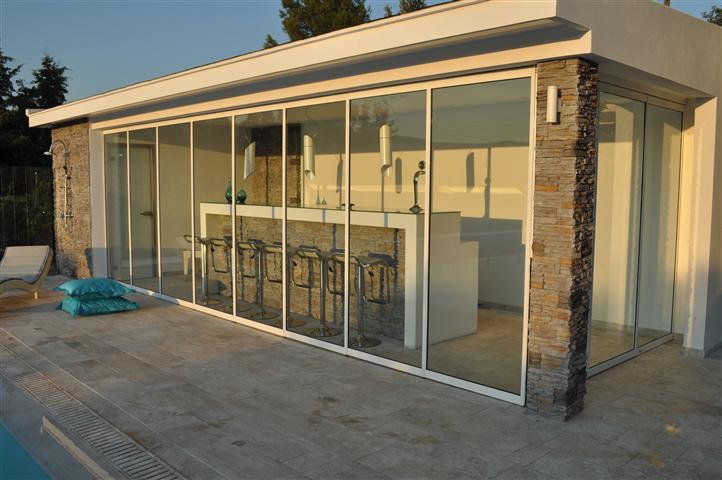 Πτυσσόμενες Πόρτες – Glass-Experience